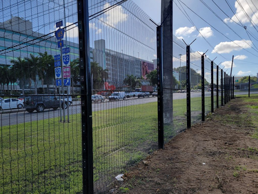 High-Security Fencing Solutions That Safeguard Sensitive Facilities ...