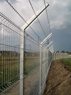 Why a No-Climb Security Fence is the Best Choice for Maximum Protection ...